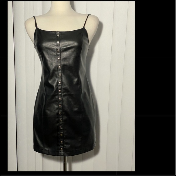 Forever 21 | Dresses | Black Spaghetti Strap Stretchy Mini Dress B549 ...